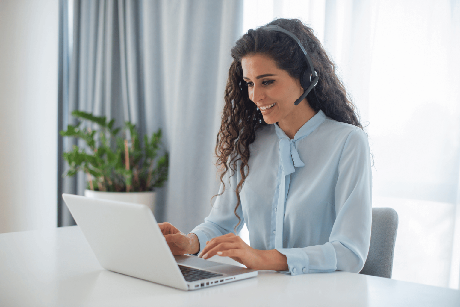 La Importancia del Software en los Contact Centers • iKono ...